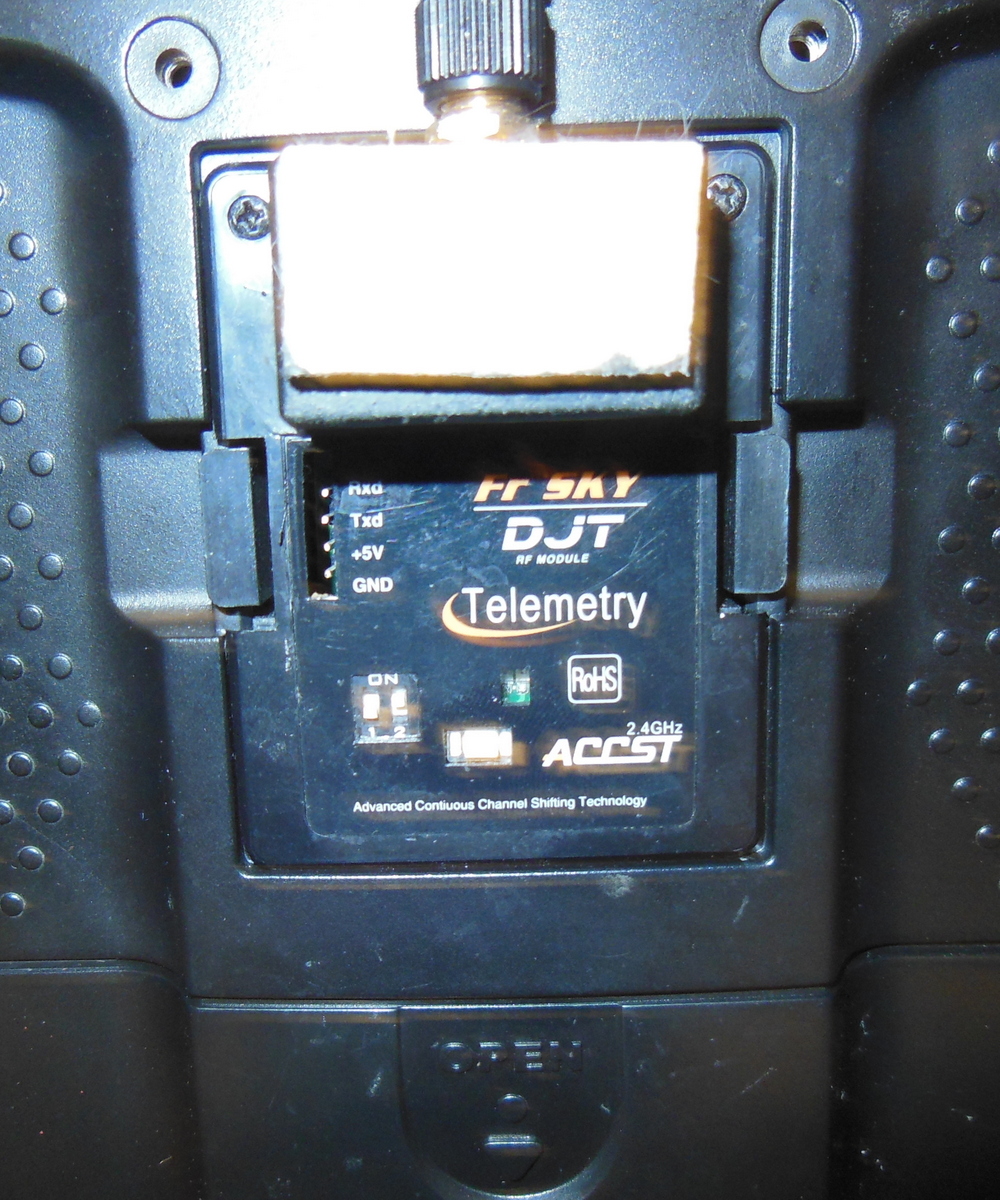 Frsky V8FR 8 channel receiver binding - Desktop Application Systems Ltd